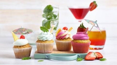 7 Sweet and Boozy Alcohol Infused Cupcakes (Must Try!)